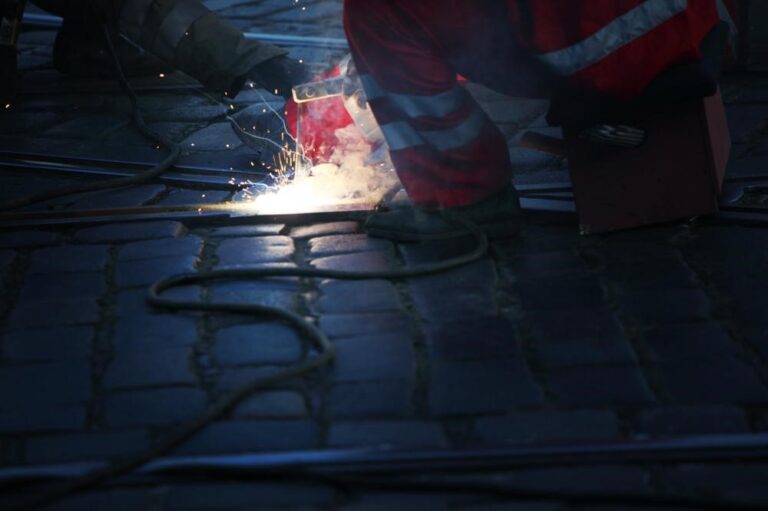 5 Secrets to Minimize Welding Distortion | PlasmaTech | Metal ...